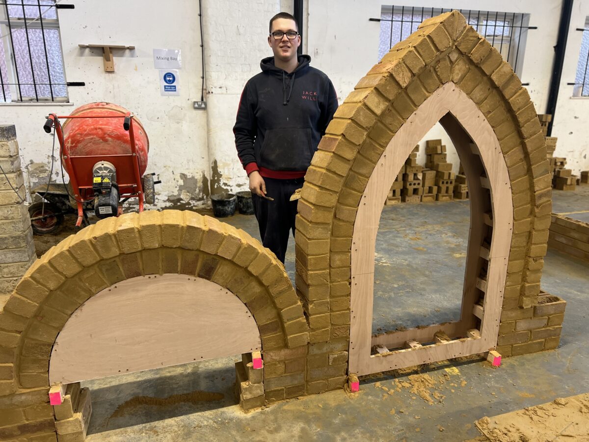 Bricklayer Apprenticeship - Optimum Skills